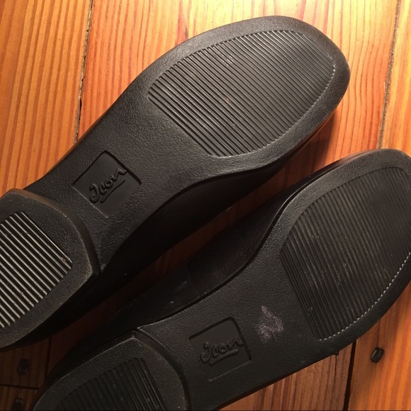 ICON | Shoes | Icon Buffet Flat Shoes | Poshmark